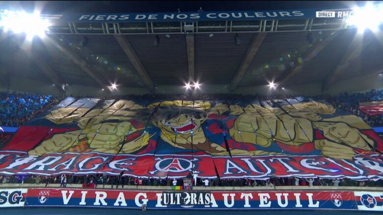 One Piece : Le Paris Saint-Germain avec le Tifo de Luffy contre le Bayern
